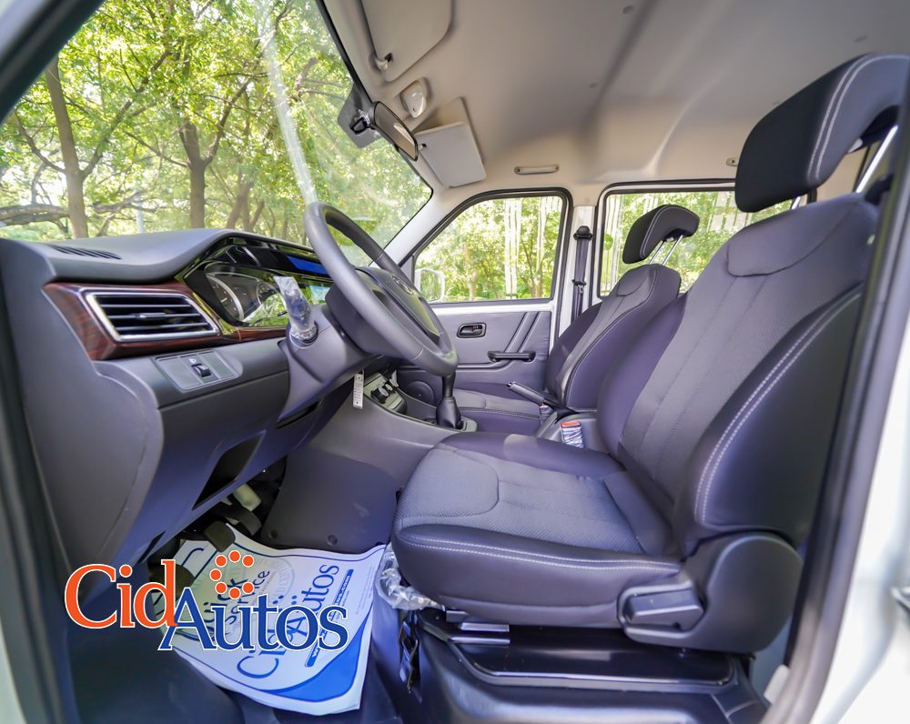 KYC V3 5 Pasajeros Carga 2024 | Cid Autos